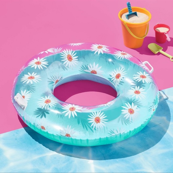 Sun Squad | Other | Daisy Ring Tube By Sun Squad | Poshmark